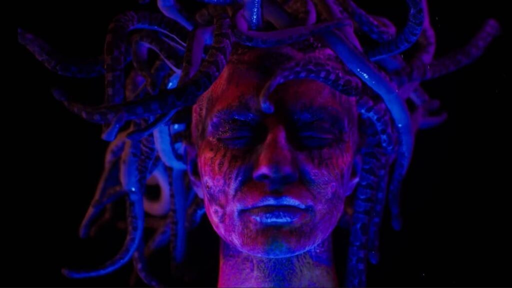 Guns N' Roses prezentuje "nowy" utwór "Absurd"