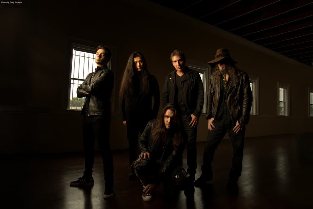 Whom Gods Destroy wyda debiutancki album "Insanium"