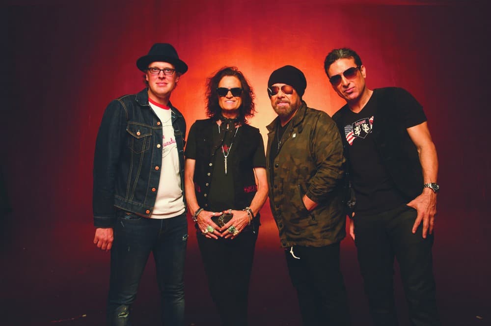 Black Country Communion wyda nowy album "V"